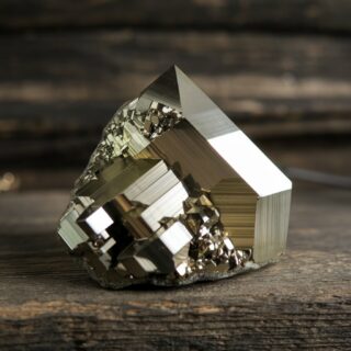 10 Crystals for Self-Discipline: Stones to Support Consistency, Goal ...